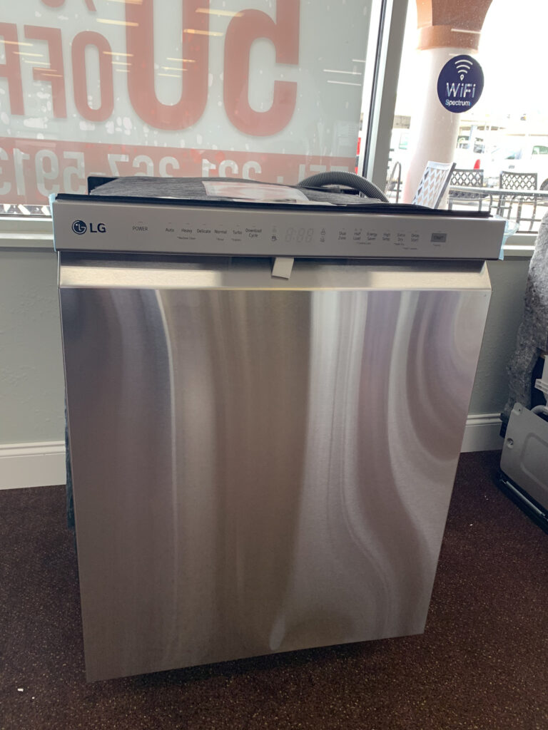 Front Control Dishwasher with QuadWash – Appliances 4 Less Lexington SC